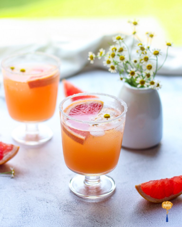 Grapefruit honey lemonade – Magic Ingredient