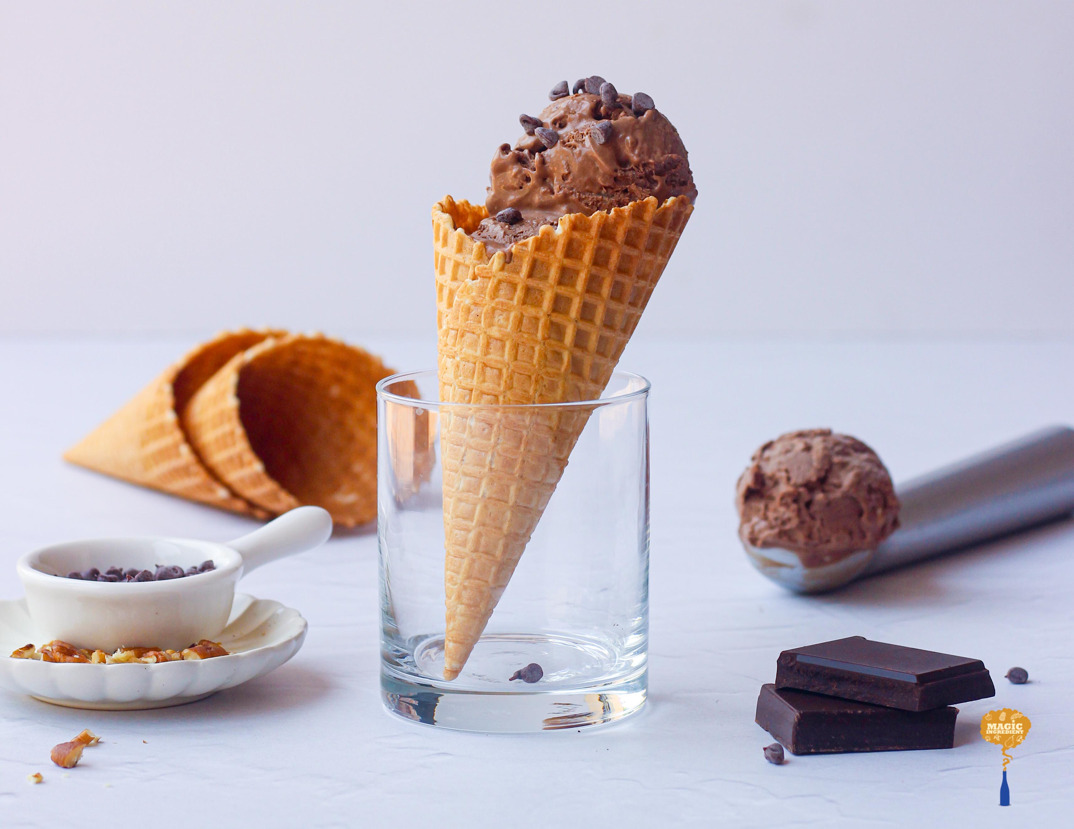 Chocolate pecan ice cream – Magic Ingredient
